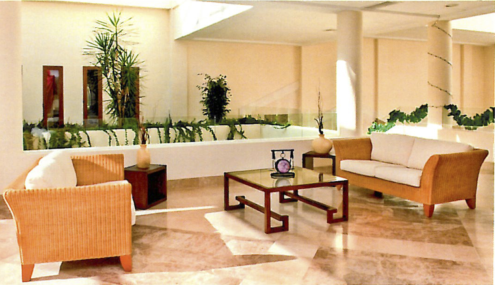 LoungeArea – Sun City 50 Plus Club